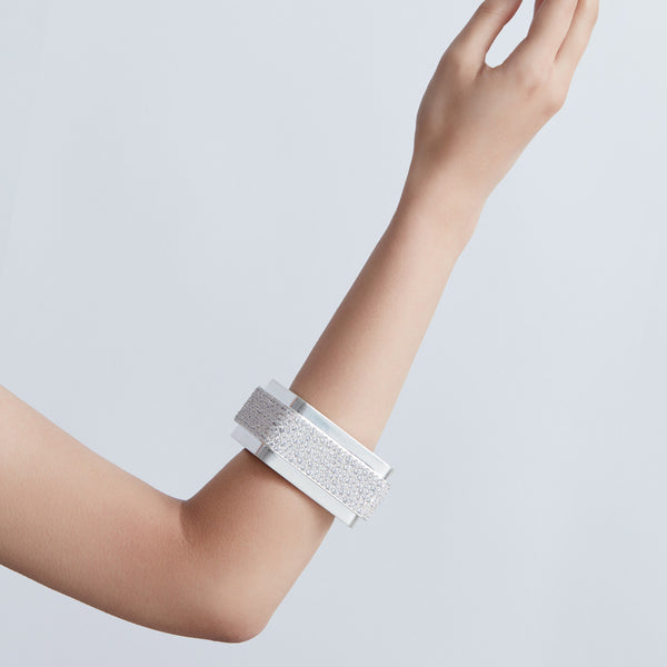 Grace Bangle – YUN YUN SUN