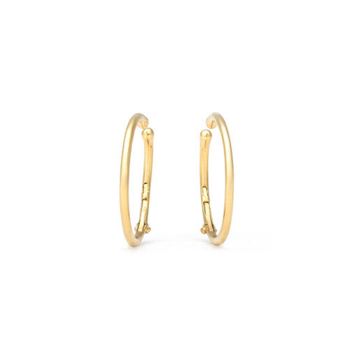 Selene Ear Cuffs (2 Colors) – YUN YUN SUN